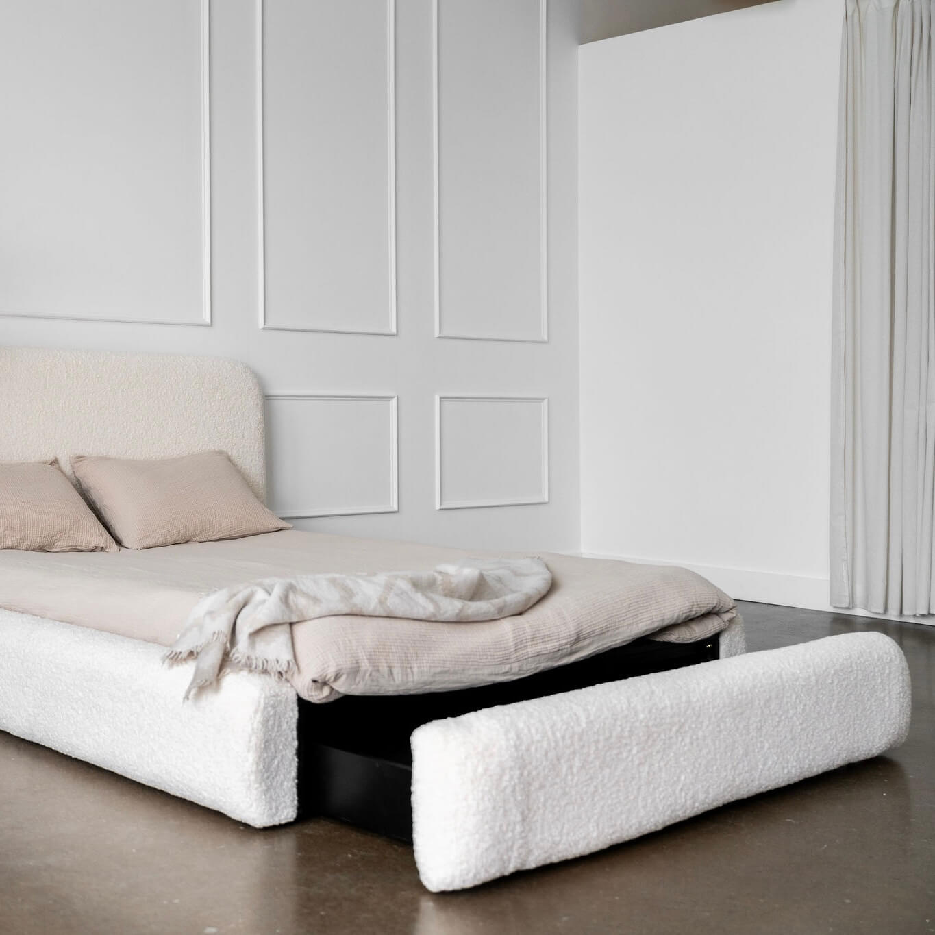 Modern & Minimal Teddy bear Boucle storage bed – Mim Concept